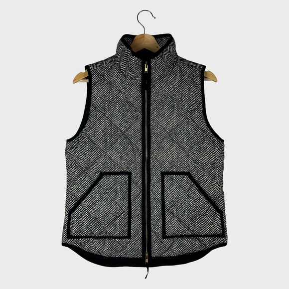 J. Crew | Jackets & Coats | J Crew Herringbone Quilted Vest With Gold ...